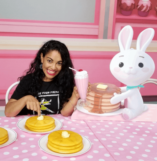 What It's Like To Step Into The Internet In Ralph Breaks VR