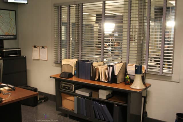 Set Visit Of The Rookie : Behind The Scenes With The Cast