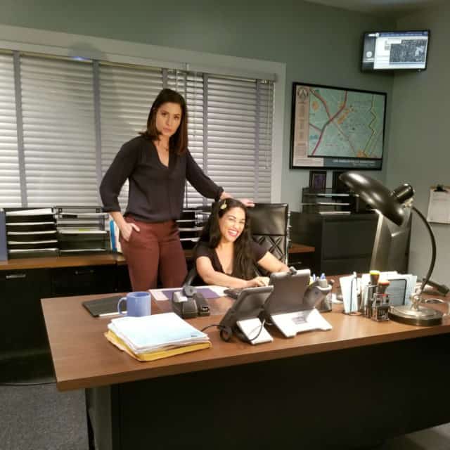 Set Visit Of The Rookie : Behind The Scenes With The Cast