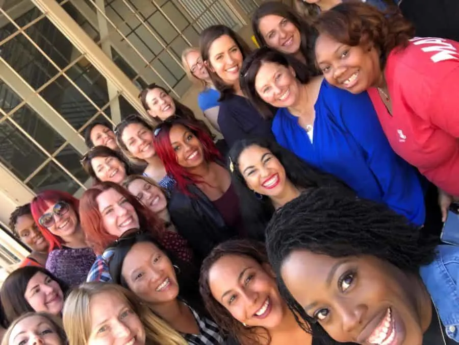 Set Visit Of The Rookie : Behind The Scenes With The Cast