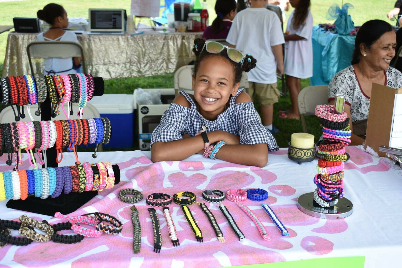 7 Powerful Ways to Teach Your Child to Think Like An Entrepreneur